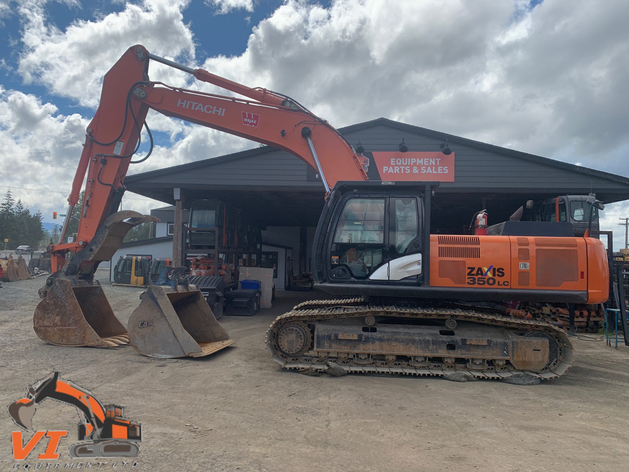 Hitachi 350 LC-5N Excavator | VI Equipment