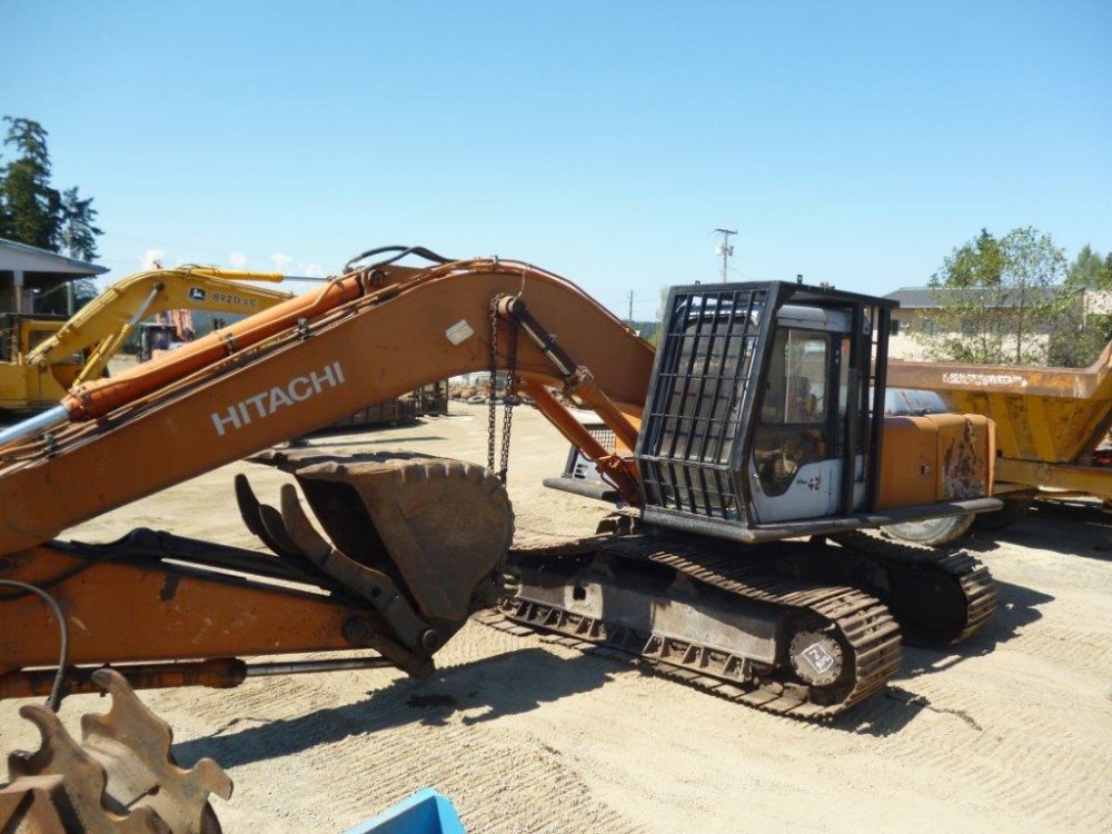Hitachi EX220-3 Excavator Parts | VI Equipment