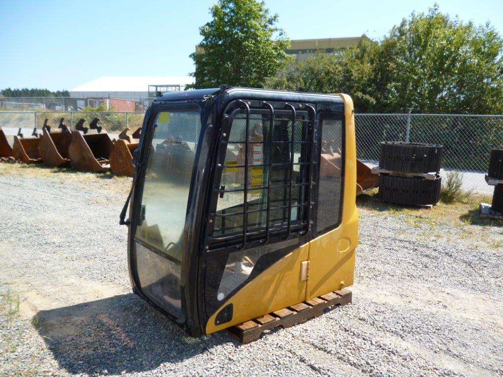 Excavator Cabs for Hitachi, Deere & Cat Excavators - Cabs
