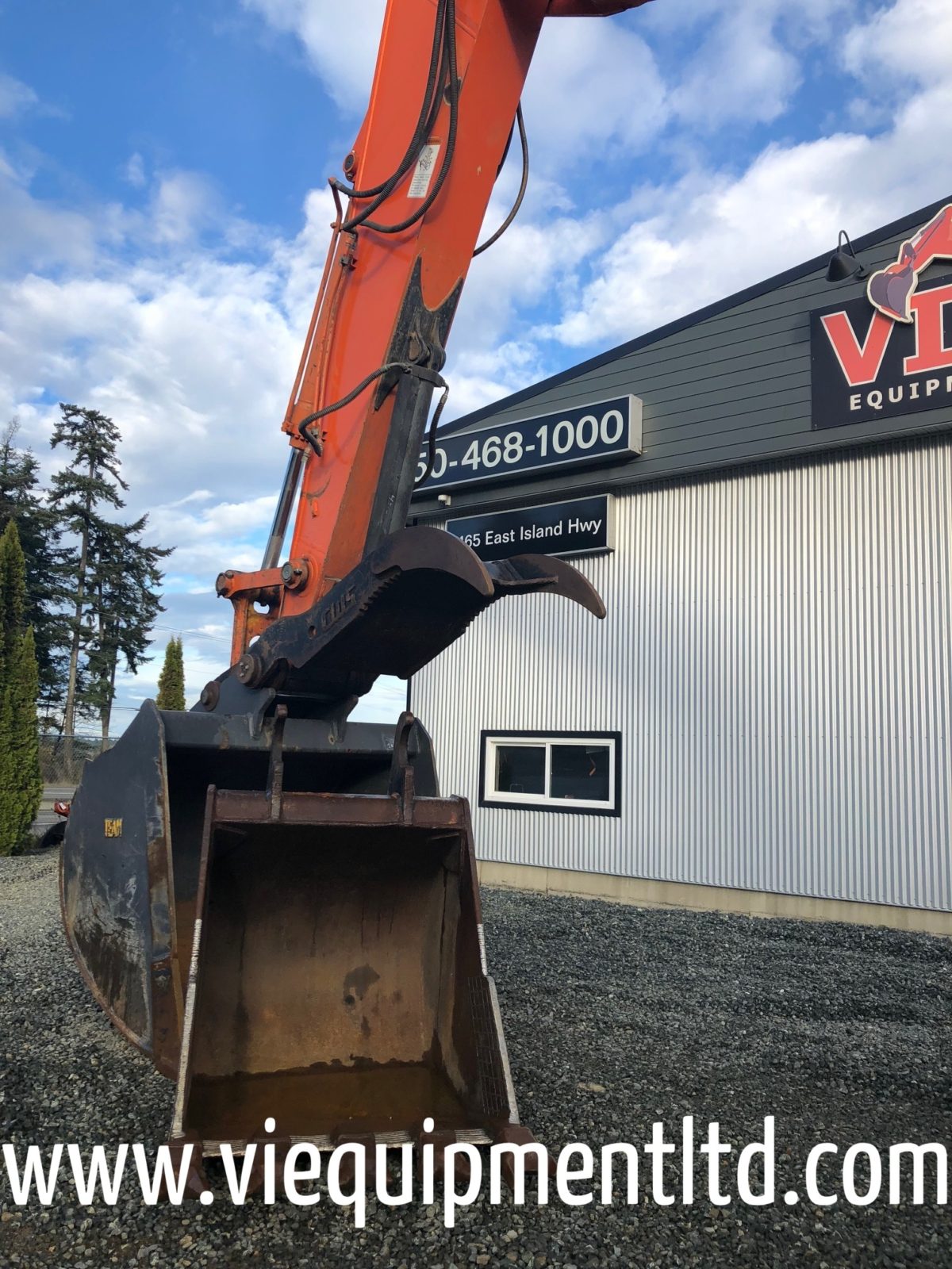 Hitachi ZX350LC-5N Excavator | VI Equipment